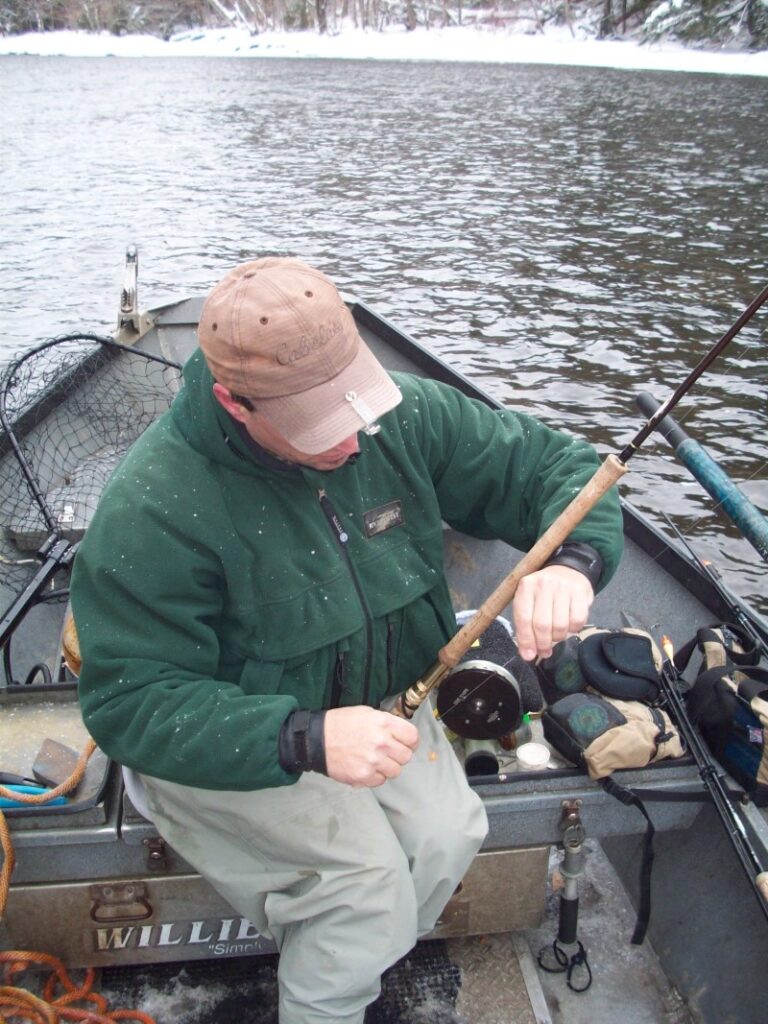 Waneta Lake Fishing Guide: Seasons, Species, and Records